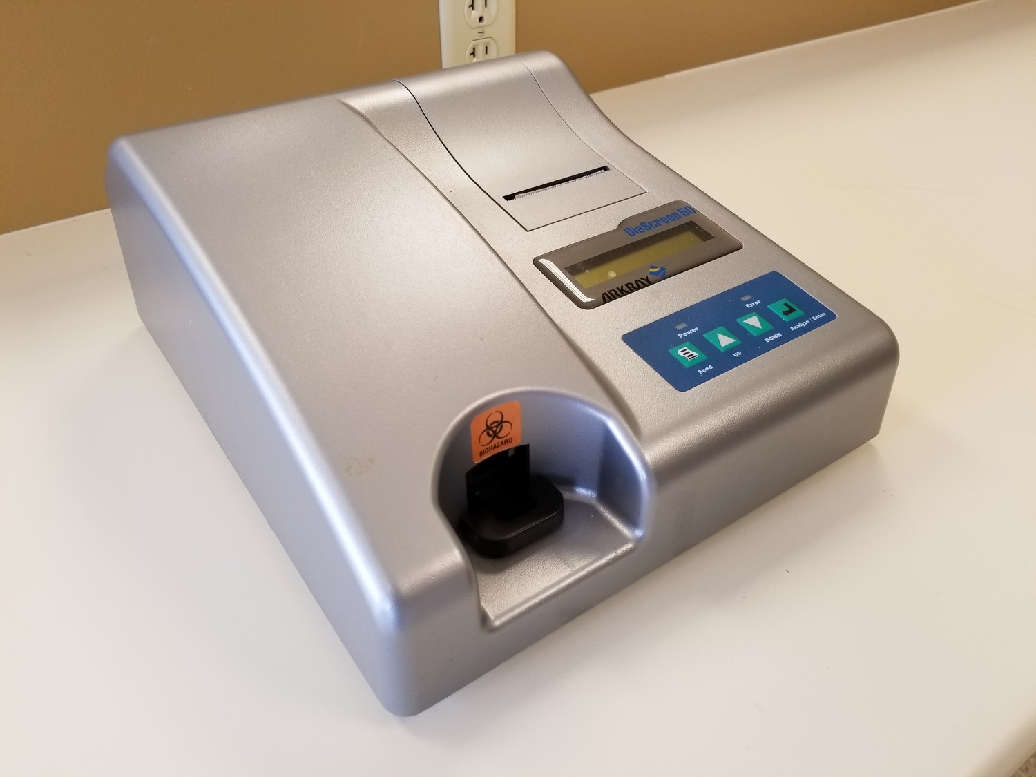 Arkray DiaScreen 50 Urine Chemistrty Analyzer | Madison Liquidators