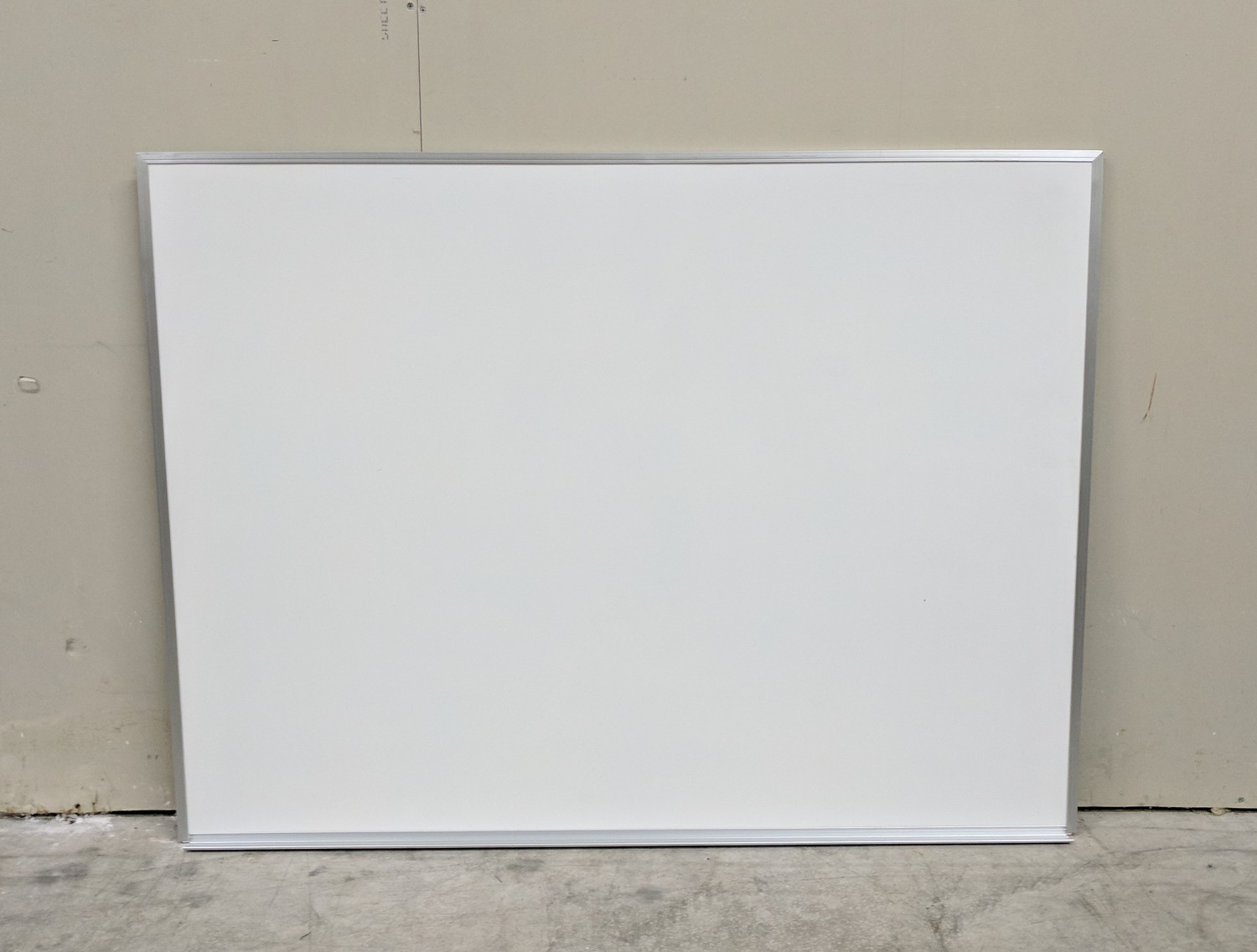 4FT x 3FT Dry Erase Whiteboards | Madison Liquidators